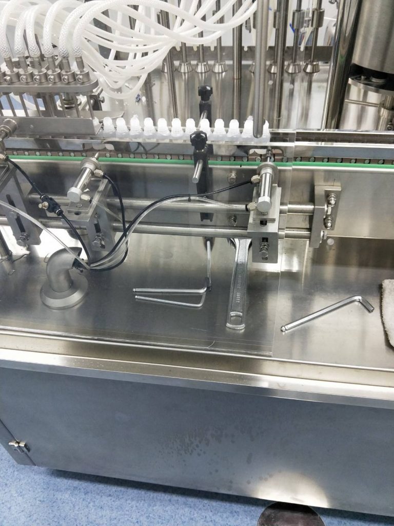 Five Tips for Using Eye Drop Bottle Filling Machines | HZM Beverage ...